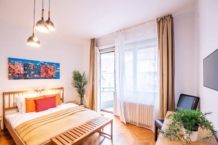 Balcony - View To River - Comfy - Ungarn