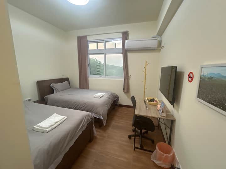 4號雙人房兩小床 - 金寧鄉