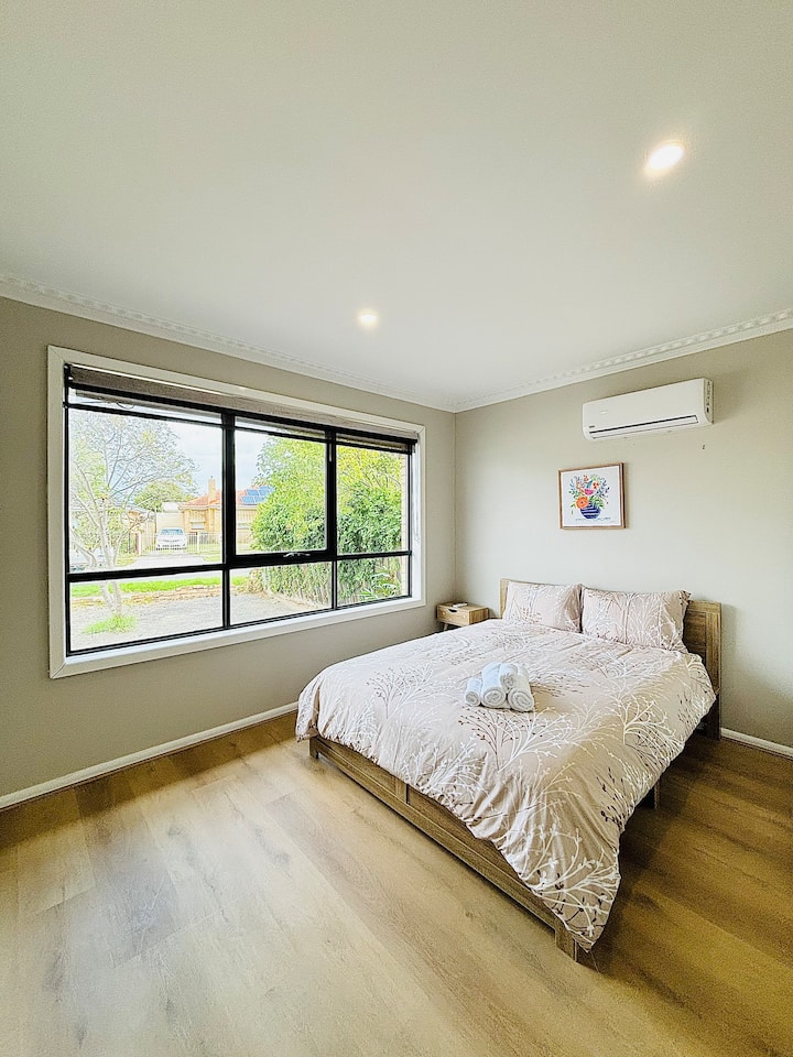 Cozy And Clean 2br Stay In Springvale - Dandenong