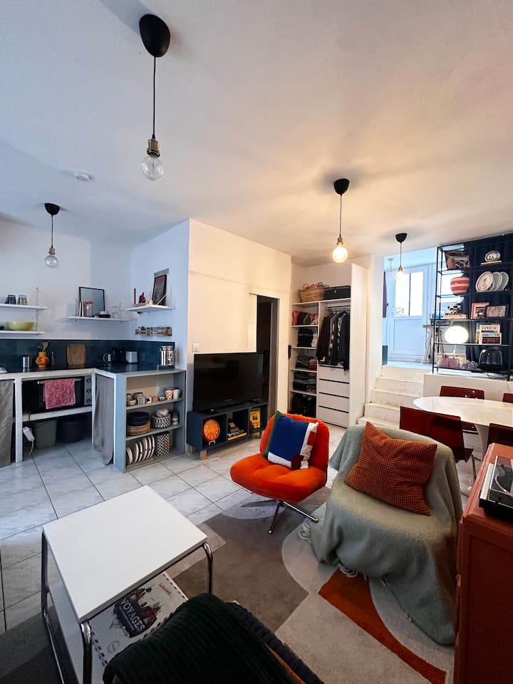 Charmant Appartement, Terrasse, Jardinet Au Soleil - Marseille