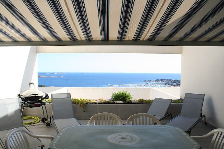 Comme Une Carte Postale - Classé 3 éToiles - Bandol