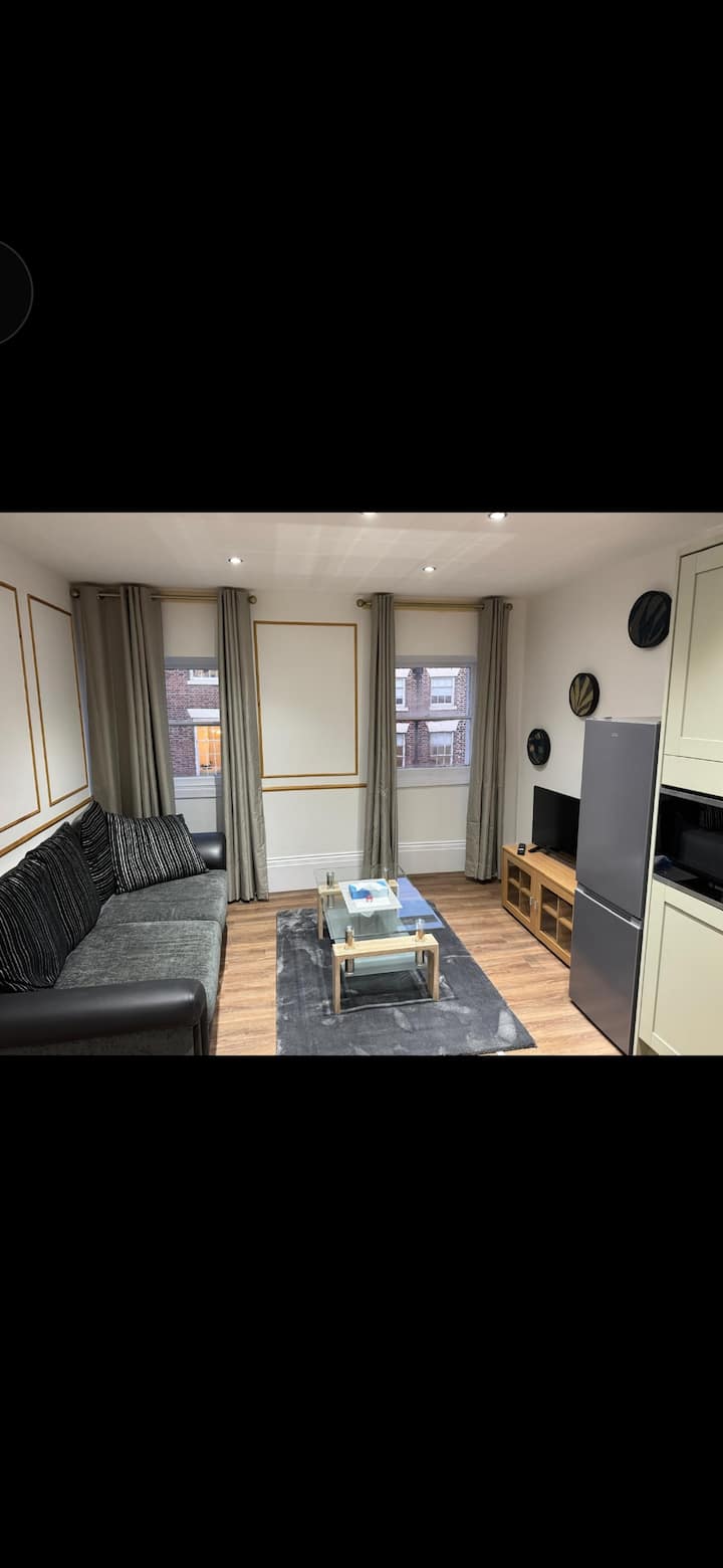One Bedroom Apartment Upto 4 Guests. - Liverpool
