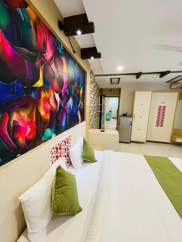 Family Suite - Satara