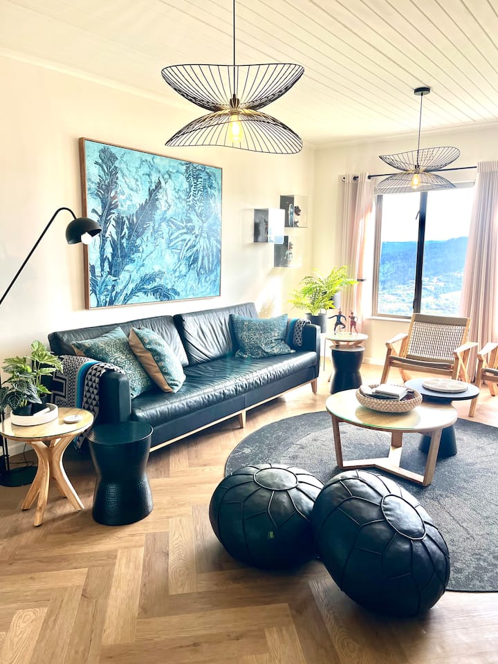 @-Eez - A View-swept, Luxury Apartment - Plettenberg Bay