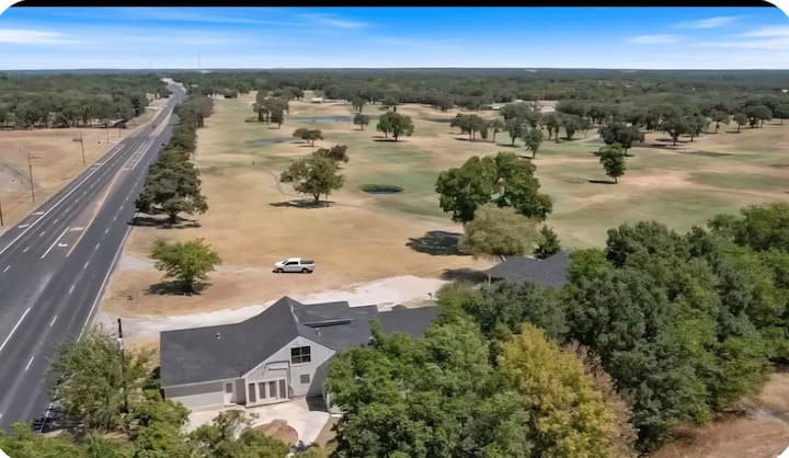 Traveling Nurse Suite - Corsicana, TX