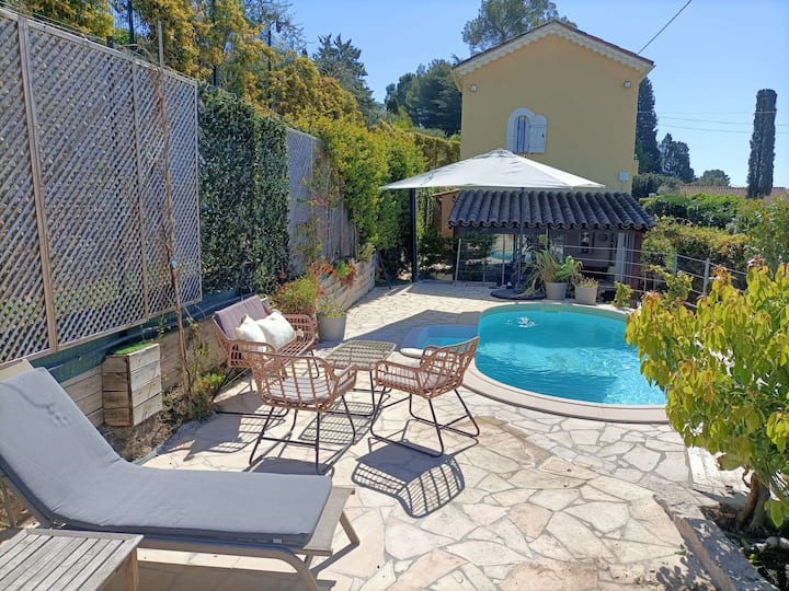 Vivez La Douceur De Mougins : Une Maison Pleine De - Mougins