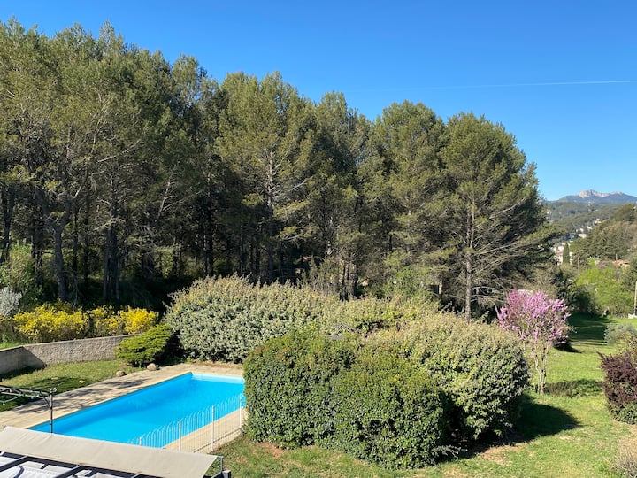 Bienvenue En Provence - La Bouilladisse