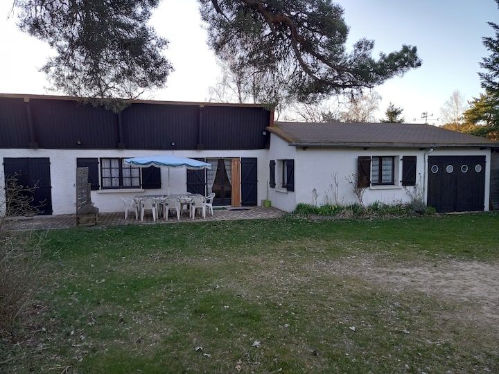 Maison Avec Terrain 
Capacité 7 Personnes - Lac de Naussac