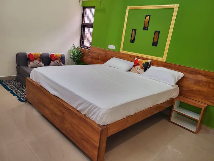 Sunitalaya Manor (1-8) - Lucknow