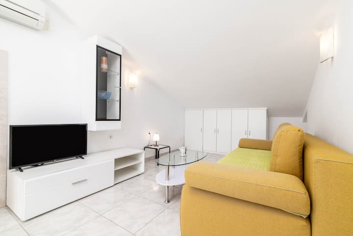A-6464-c Appartement D'une Chambre Avec La - Rabac