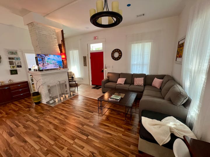 1 Mile From Piedmont Macon Hospital With Yoga Room - Macon, GA
