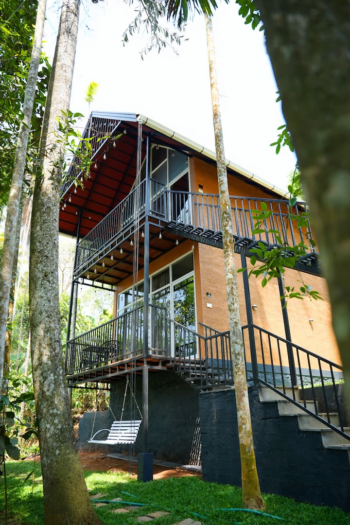Individual Villa With Balcony In Wayanad - Wayanad