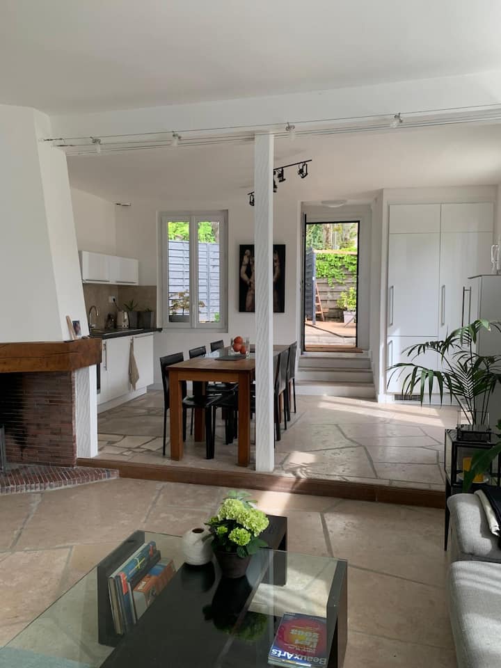 Le "Hameau Du 15" Vous Souhaite La Bienvenue. - Le Plessis-Robinson