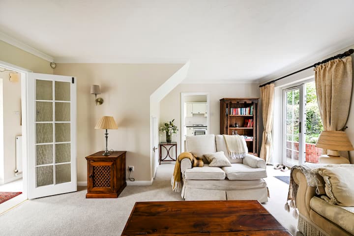 Spacious 4-bedroom Family Home In Windsor - Maidenhead