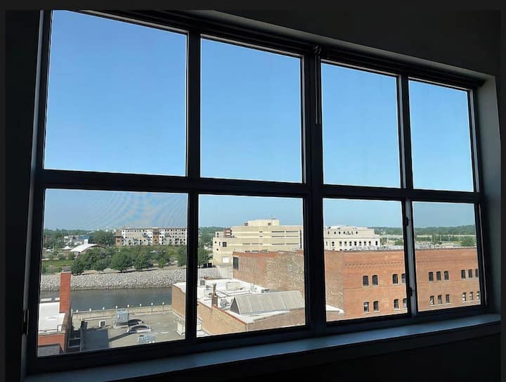 The Riverview Loft - Cedar Rapids, IA