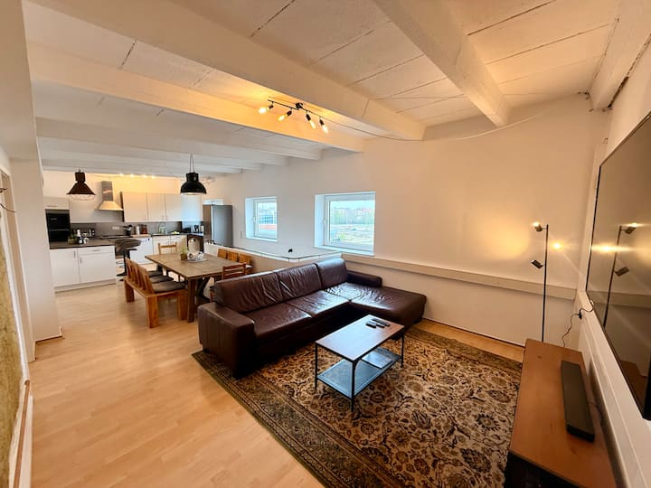 Spektakuläres Turm-loft Mit Aussicht - Braunschweig