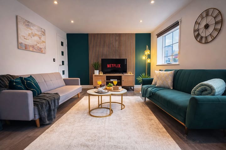 2-bed Apt | Sleeps 6 | Walk To Arena + Parking - Birmingham