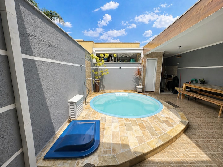 Casa Do Vovô Gil Piscina Privativa 300m Praia - Guaratuba
