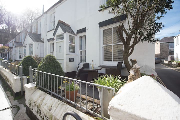 Pebble Cottage, Padstow - Padstow