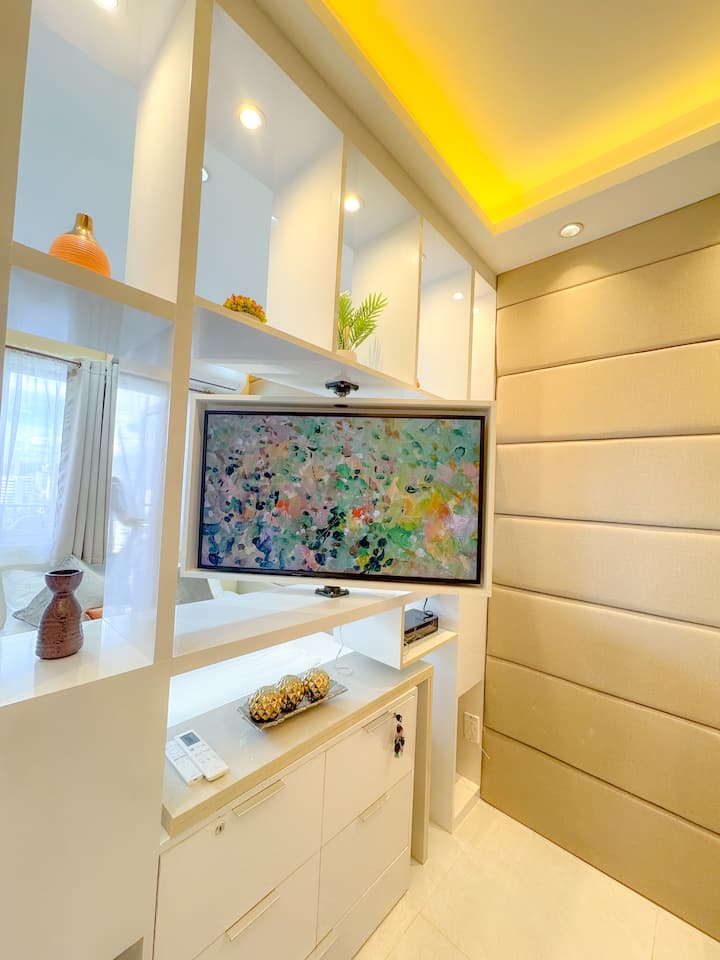 Japandi Studio In Fuente W/ Fiber Wifi & Parking - Cebu