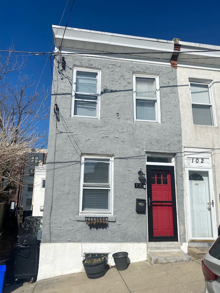 The Brickwall- In The Heart Of Manayunk, Philly - Conshohocken, PA