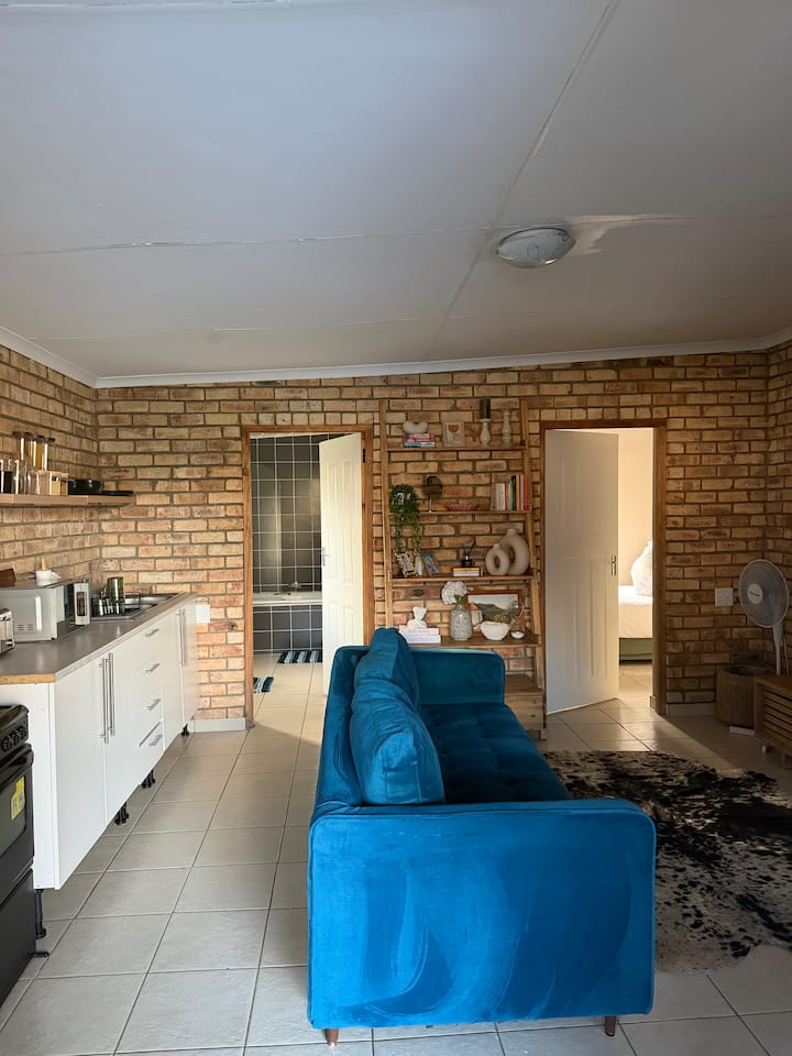 Charming Granny Flat In The Heart Of Kwamaqoma - Fort Beaufort