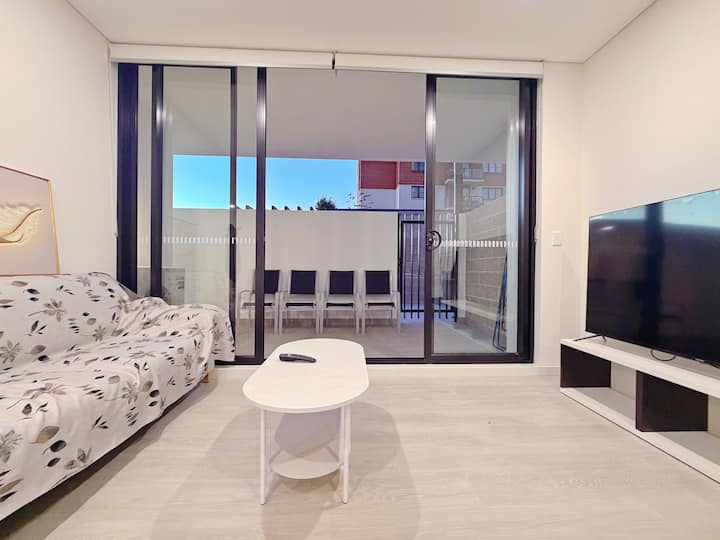 Urban Nest On Court| 2b2b Morden Apartment - Liverpool