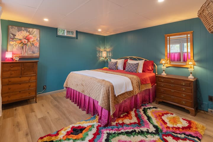 The Bluff View Collective Main House + Studio - La Crosse, WI