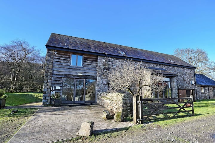 Maison-confort-salle De Bain Privée-vue Sur La Val - Crickhowell