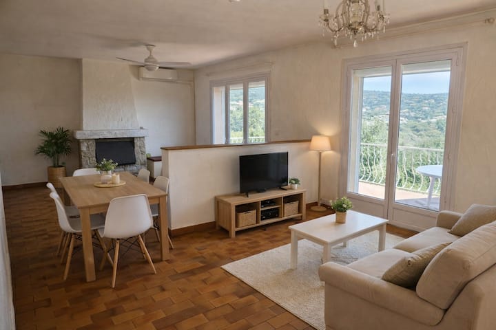 Villa Authentique Avec Vue Mer - Cavalaire-sur-Mer