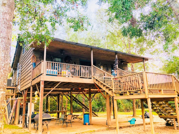 Lazy Aker Nest - Bogue Chitto State Park, Franklinton