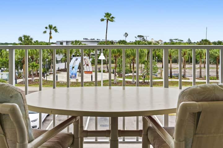 Beachfront 2br Condo In Indian Shores - Indian Shores, FL