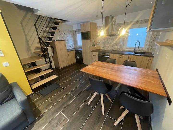 L'amandier - Nans-les-Pins