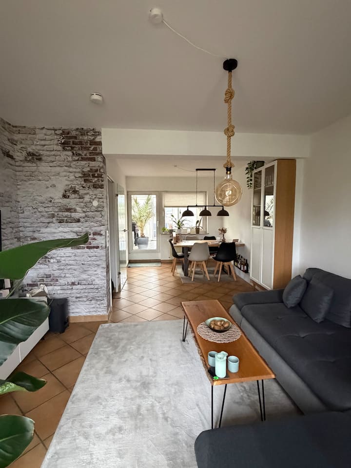 Zentrale Wohnung Am Hansaring Mit Dachterrasse - Colonia