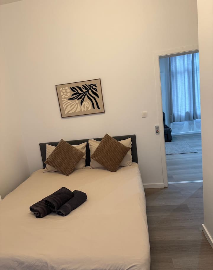 Stylish 1br Apartment + Sofa Bed In Heart Of Liège - Liège