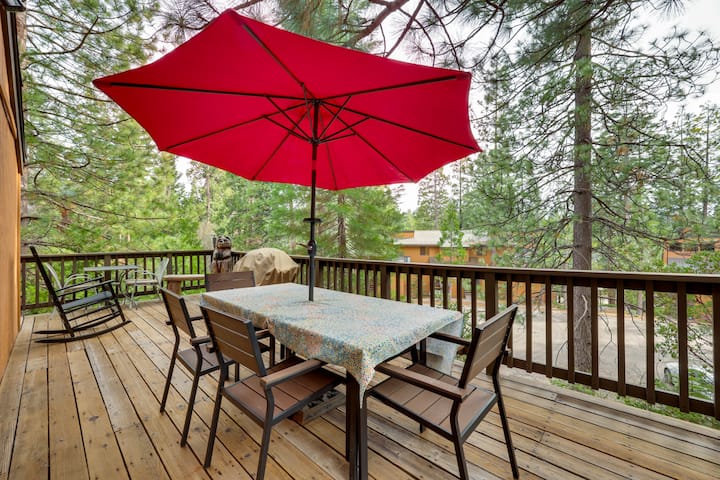 1 Mi To Shaver Lake! Family & Couples Condo - Shaver Lake, CA