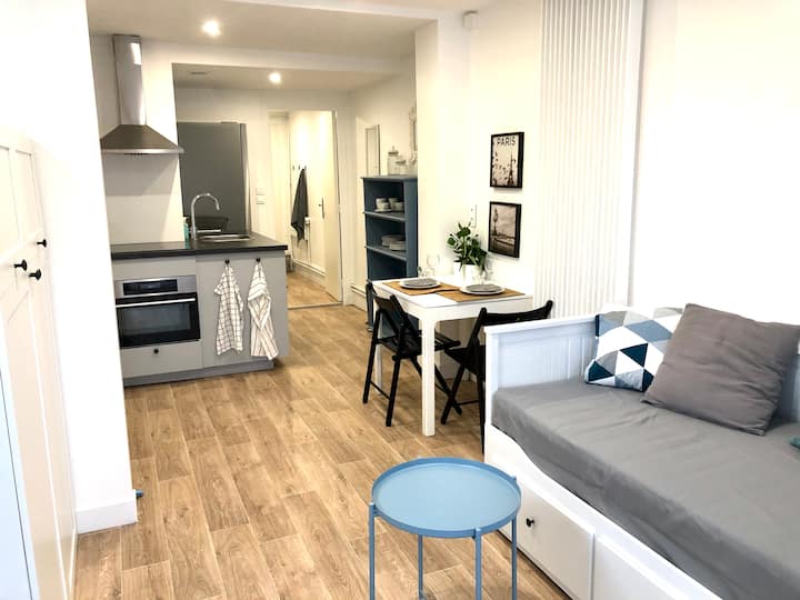 Le Petit Ekrin Des Ursines - A Tempo