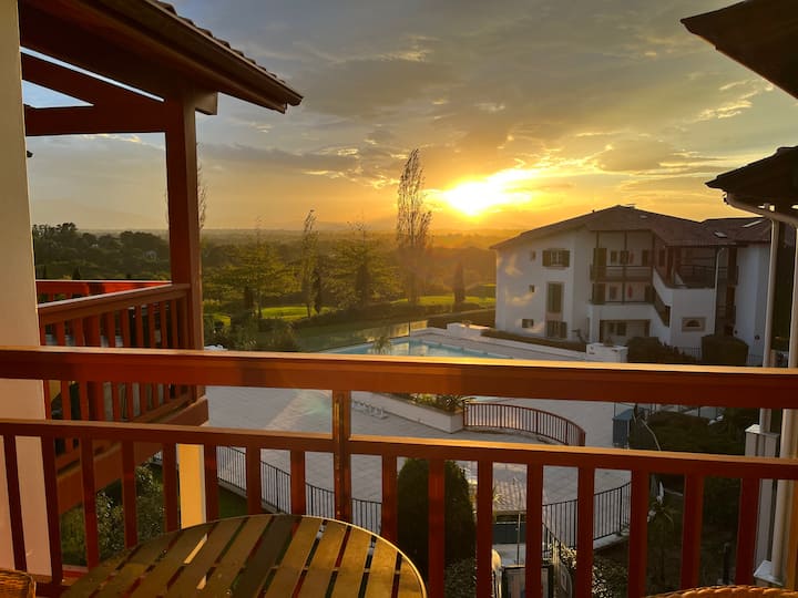 T2 Bis Vue Golf & Piscine • Village • Plages - Anglet