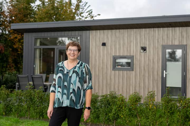 Sfeervol Vakantiehuis Op Camping Zomersbuiten - Stadskanaal