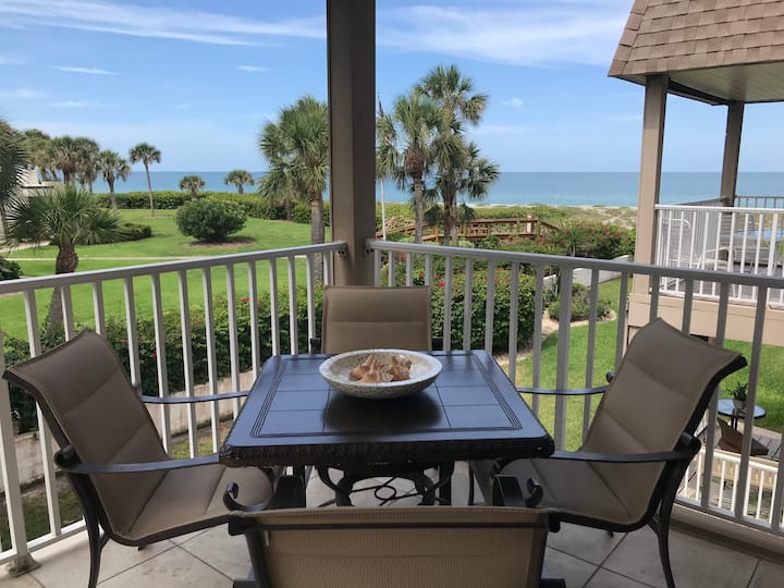 Beautiful Romantic Beachside Condo On Venice Beach - Venice, FL