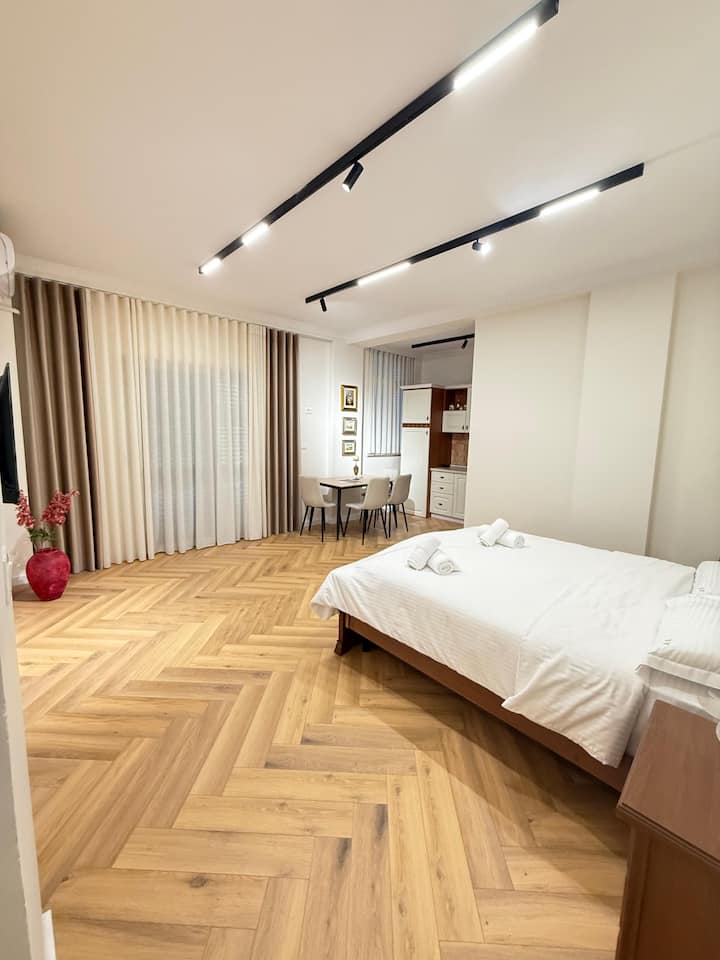 One Step From City Center Apt 2.2 - Albania
