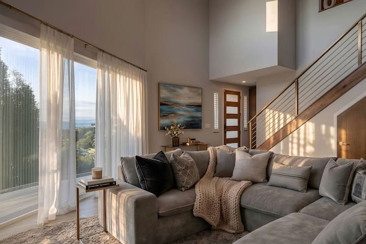 Hillside 2-story | Dual Living | Mountain View - San Marcos, CA
