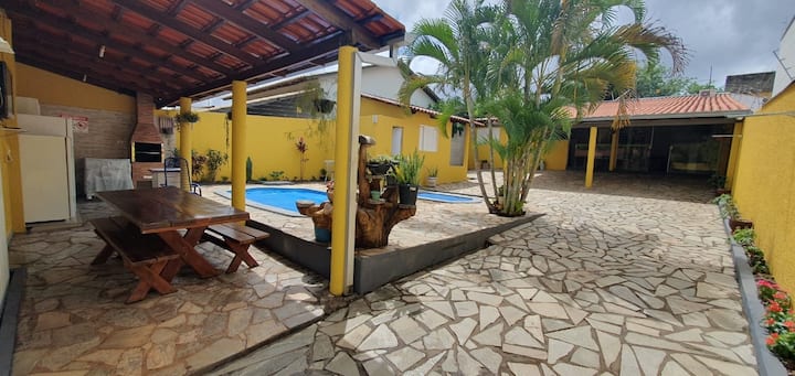 Casa Para Temporada - Caldas Novas