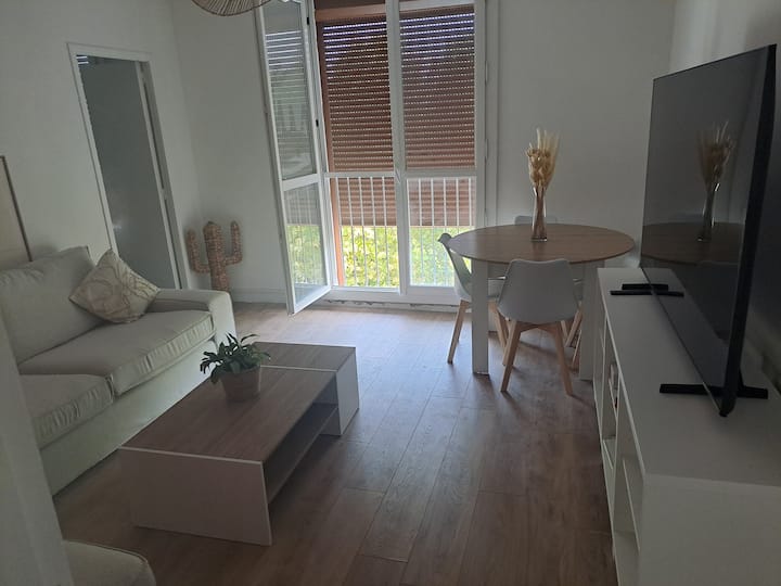 Appartement T2 Salon 15 Min Du Centre à Pied - Salon-de-Provence