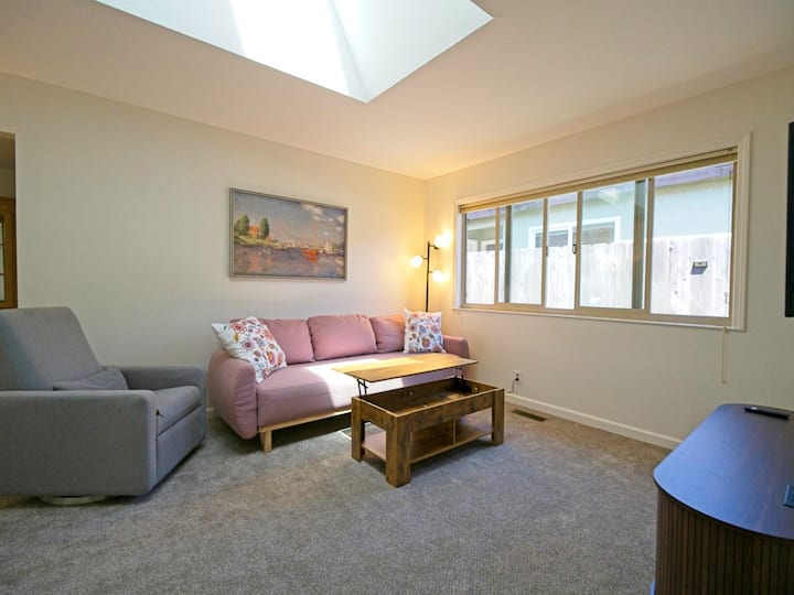 East End Hideaway | Quiet Neighborhood - Alameda, CA