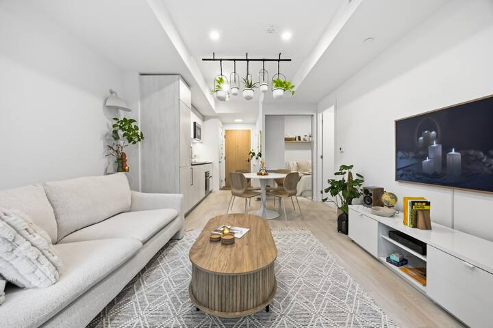 Sunlit 2br Boutique Apartment In Toronto - Toronto
