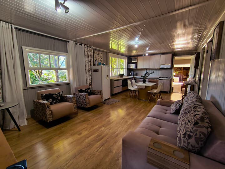 Casa De Campo Em Meio Ao Verde Na Rota Do Cristo - Colinas