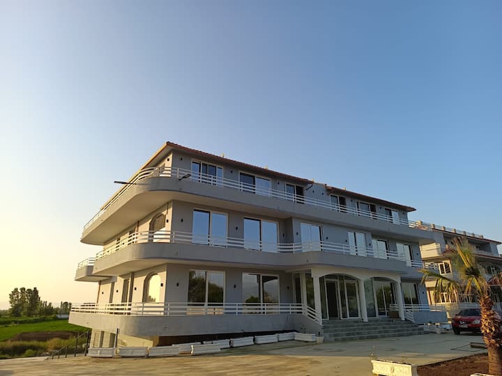 Villa Lumi Mat - Albania