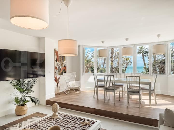 Spacieux 4 Chambres Front De Mer | Rems - Andalusia