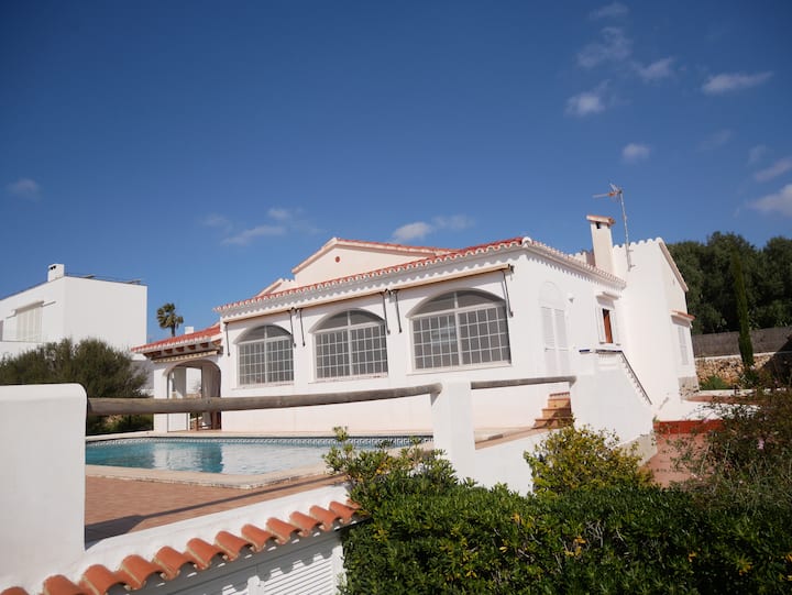 Encantadora Casa Mediterránea, Punta Prima Menorca - San Luis, España